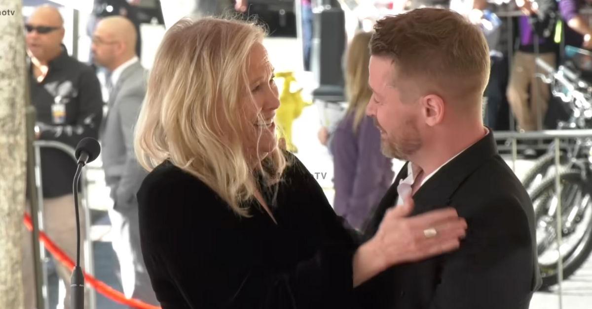 Macaulay Culkin Gets Emotional Over Death of 'Home Alone' Costar ...