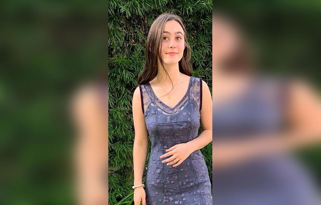 Courteney Cox’s Daughter Coco Wears Her 1998 Red Carpet Dress