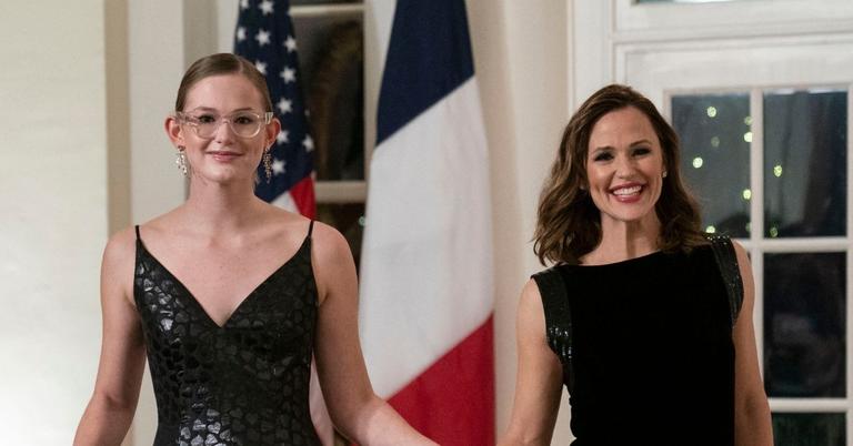 Jennifer Garner Reveals 'Angel Girl' Dog Birdie Died At 9 Years Old