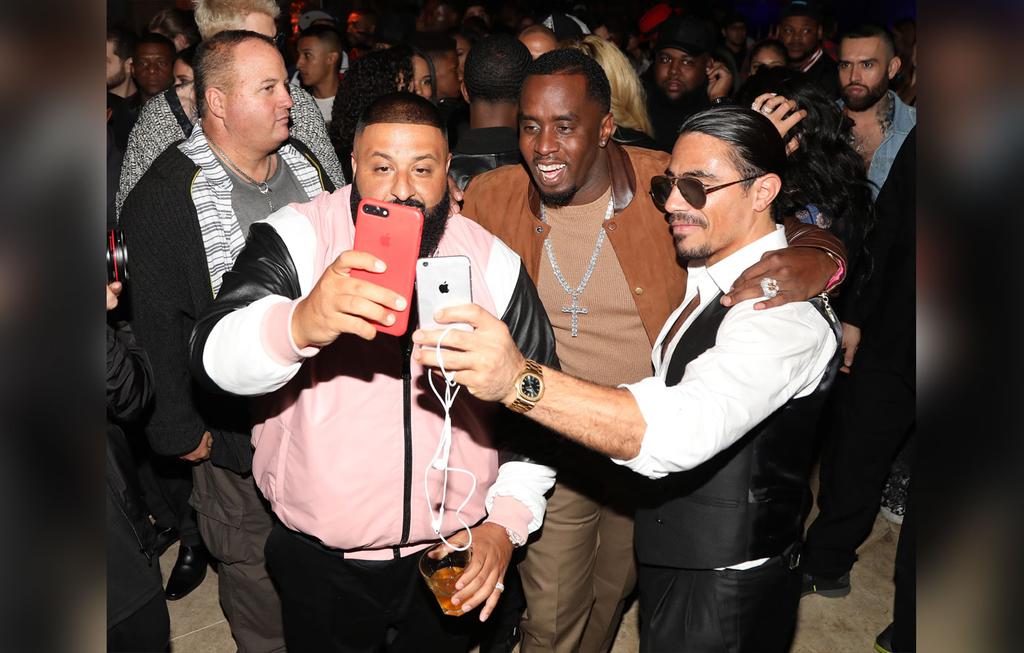 Salt Bae Adorably Feeds Little Girl