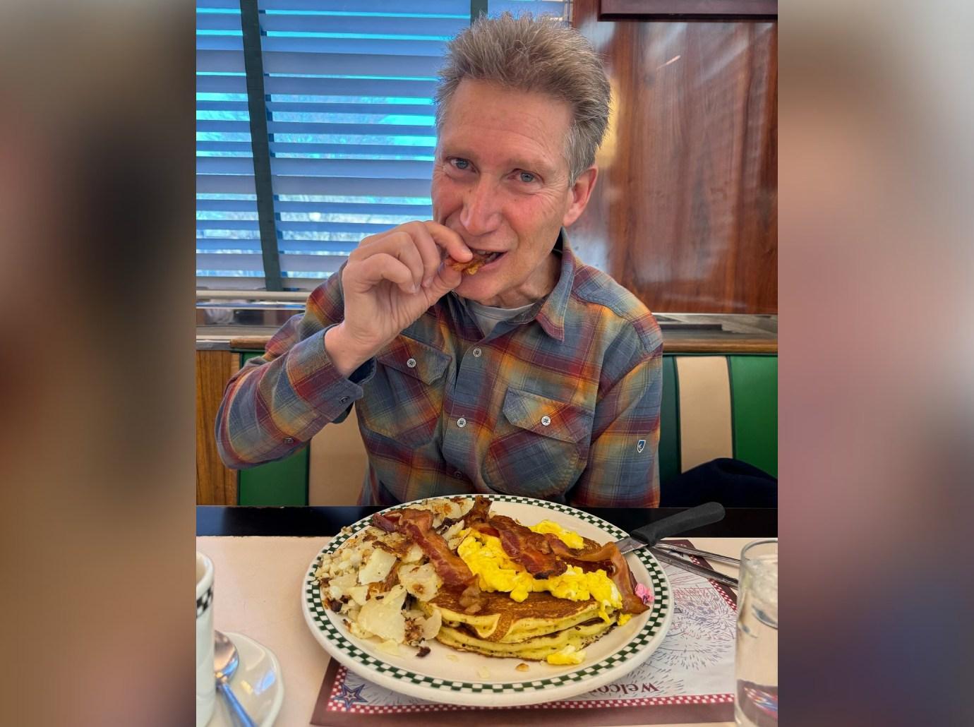 'Golden Bachelor' Stars Gerry & Theresa Plan To Eat At Every NJ Diner
