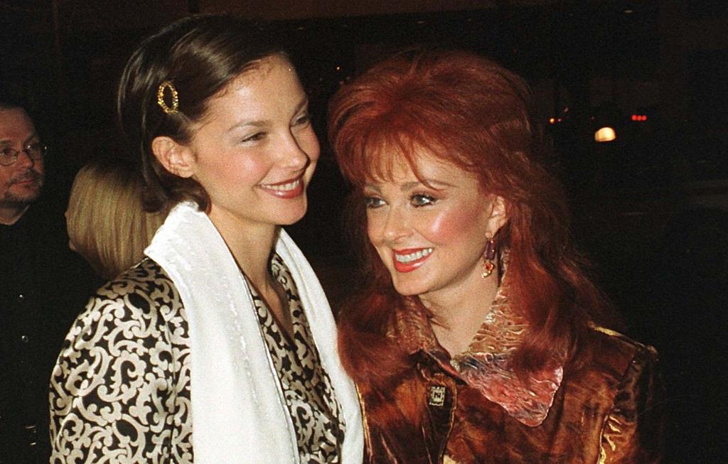 Naomi Judd Left Suicide Note