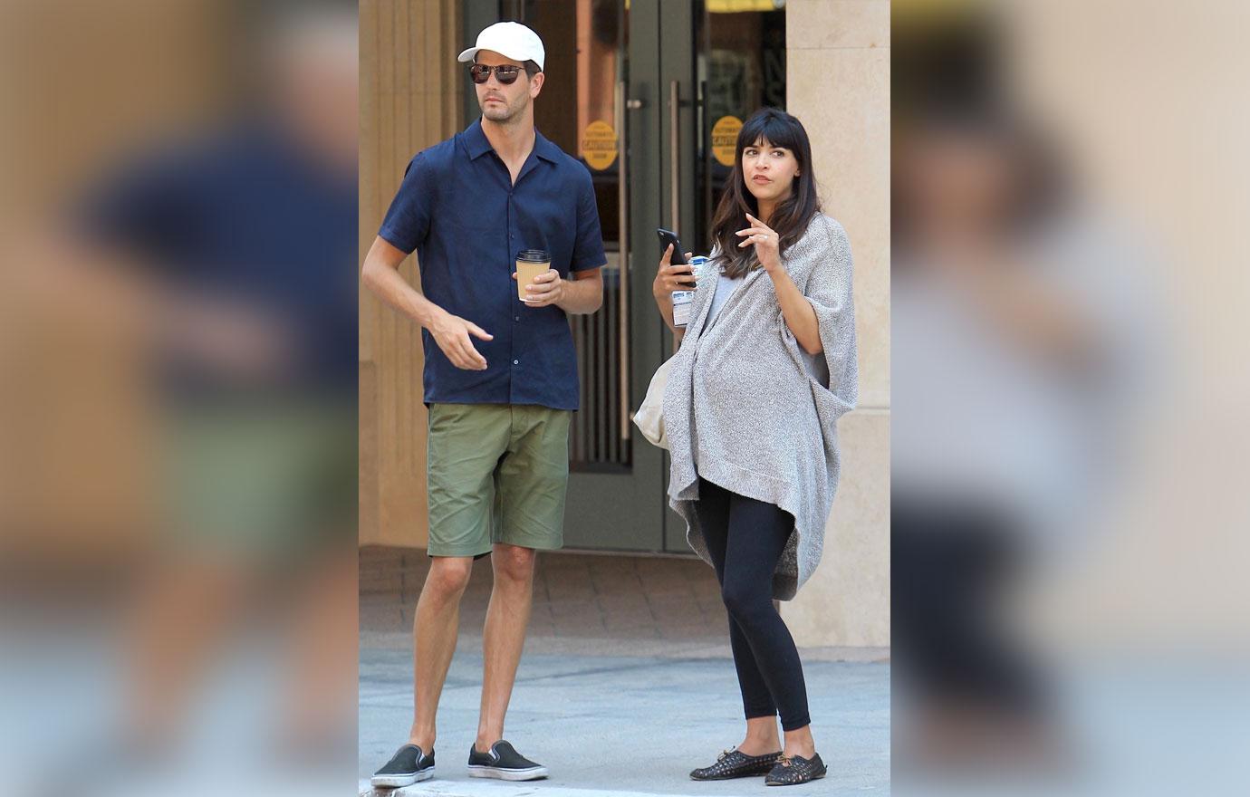 [PICS] Pregnant ‘New Girl’ Star Hannah Simone Looks Ready To Pop