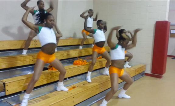 Give Us An F For Fabulous! Watch Alabama's All Male Cheer Team—The ...