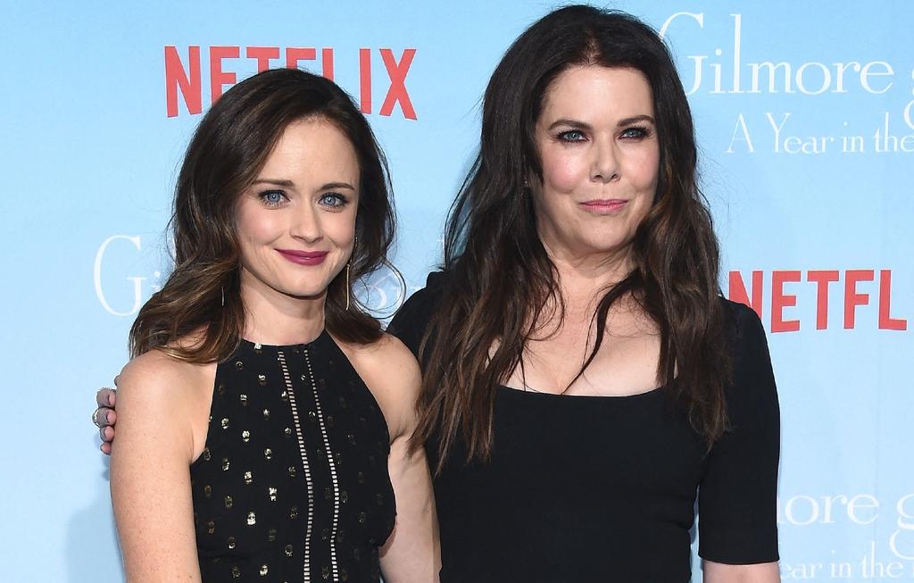 Lauren Graham Reveals Birthday Gift Late Friend Matthew Perry Got Her