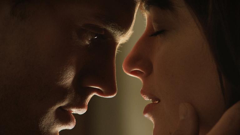 Fifty Shades of Grey Movie Review: The One Moment In The Movie That ...