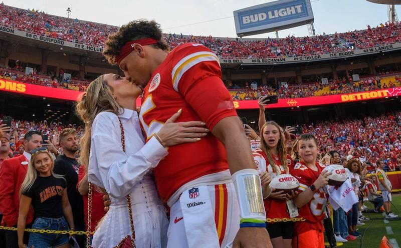 Brittany Mahomes Sits With Patrick's Brother After Dissing Him