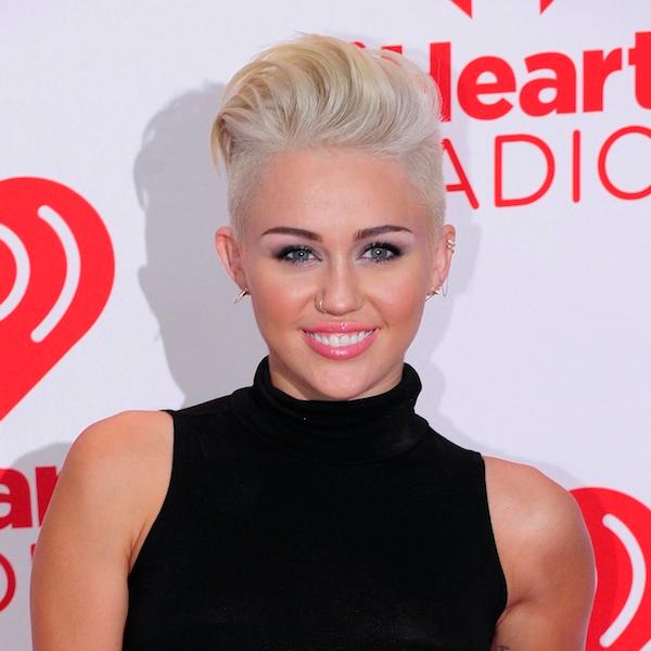 Miley Cyrus in Talks to Join Cast of 'Bonnie and Clyde'