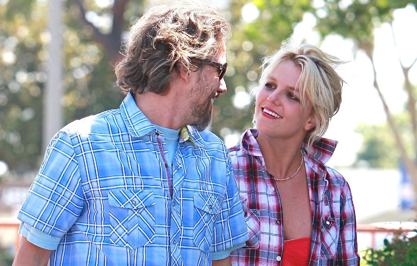 Britney Spears Reconnects With Ex-Fiance Jason Trawick In Las Vegas