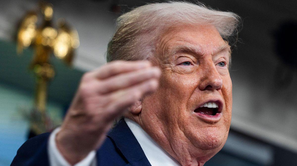 Donald Trump’s Fundraising Email Sparks Controversy Amid ICE Shootings
