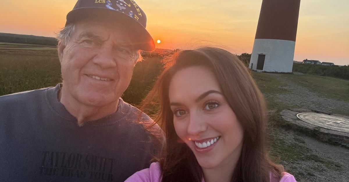 Bill Belichick Poses With Girlfriend Jordon Hudson For Holiday Photo