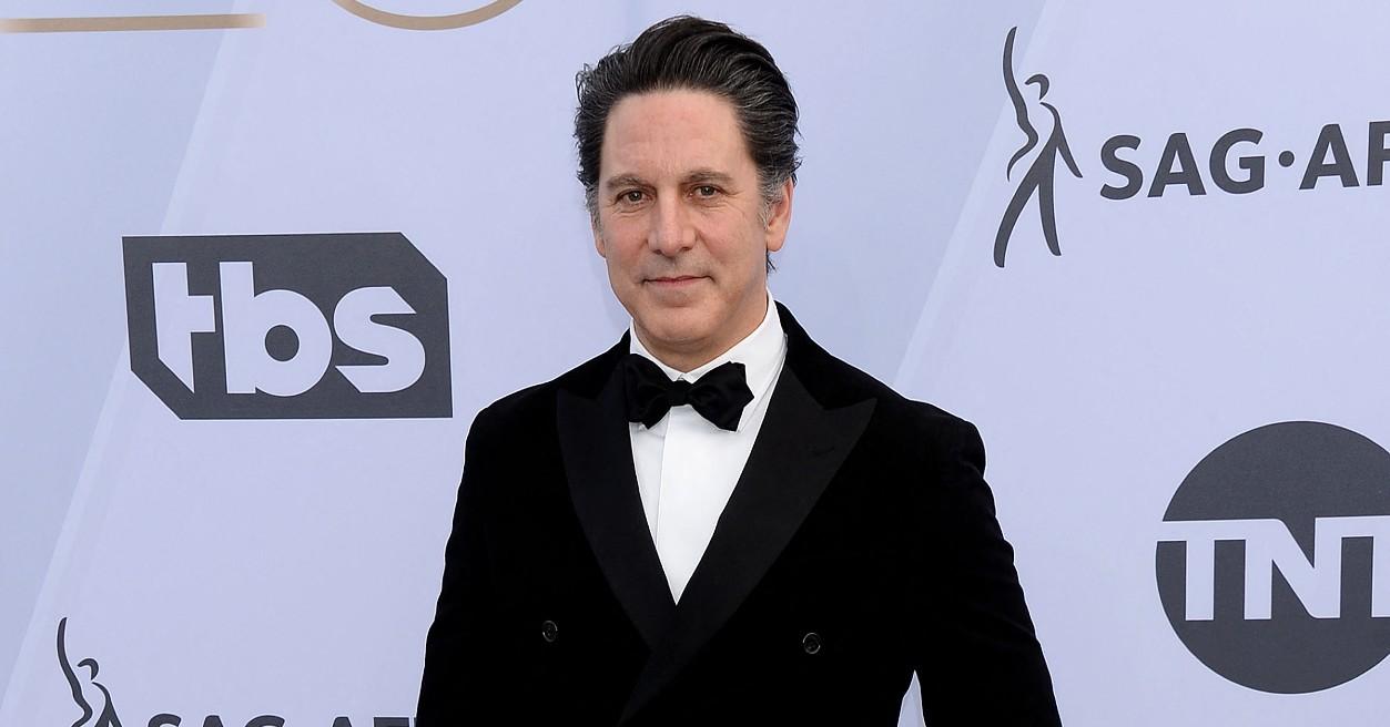 'Gilmore Girls' Actor Scott Cohen & Wife Nearly Killed In Car Collision