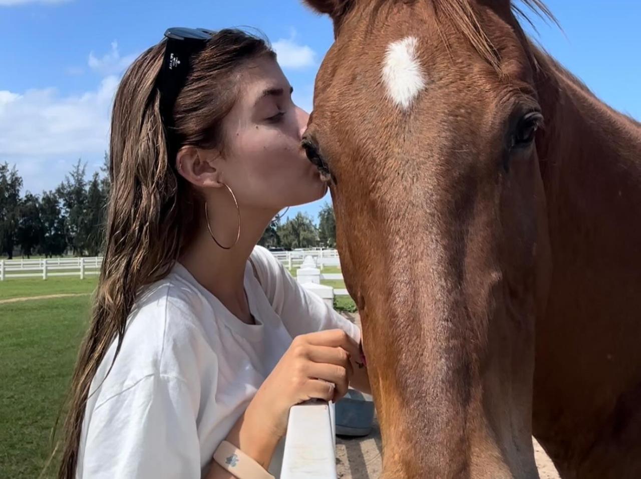 Sami Sheen Poses In Bikini While On Vacation With Boyfriend: Photos