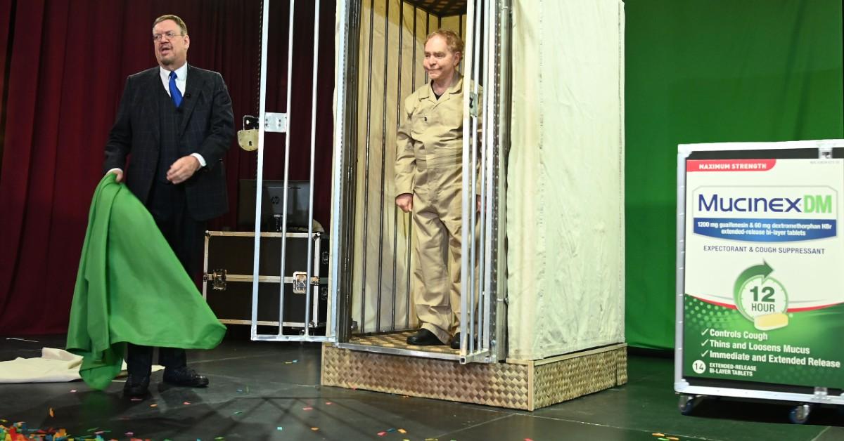Magicians Penn & Teller Dishes On Their Longstanding Career