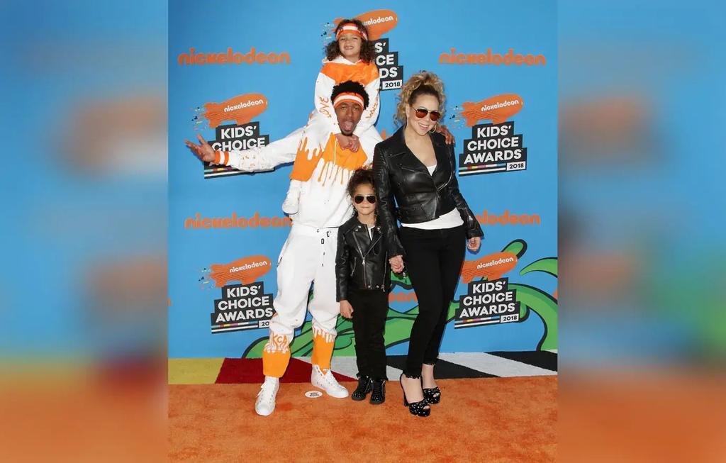 Mariah Carey Flaunts Curves In Jessica Rabbit Costume: Photos