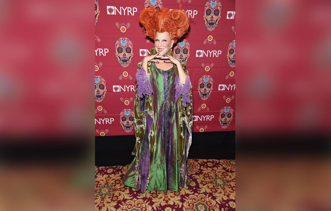 Watch! Sarah Jessica Parker Reacts To Bette Midler’s ‘Hocus Pocus’ Diss