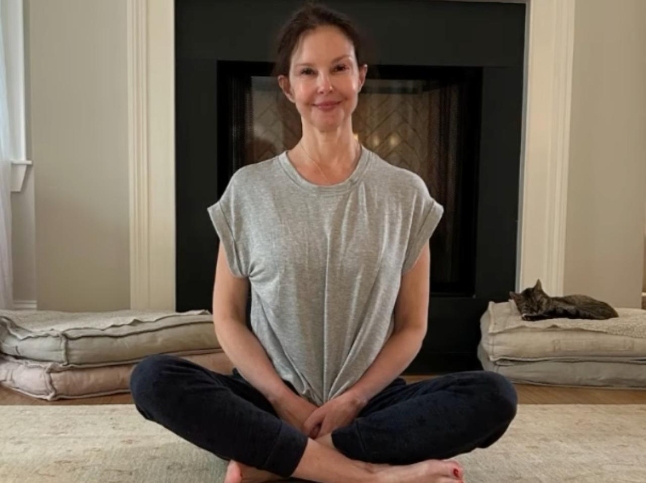 Ashley Judd's Foot Healed After Doctor Said It May Never 'Move Again'