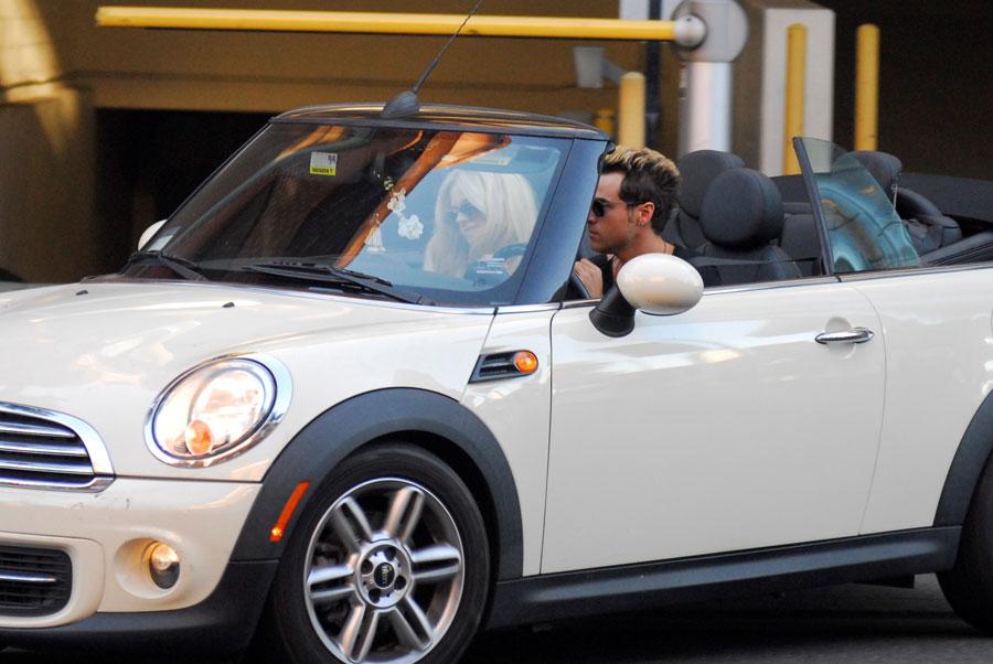 Avril Lavigne And Ryan Cabrera Continue To Spark Romance Rumors During ...