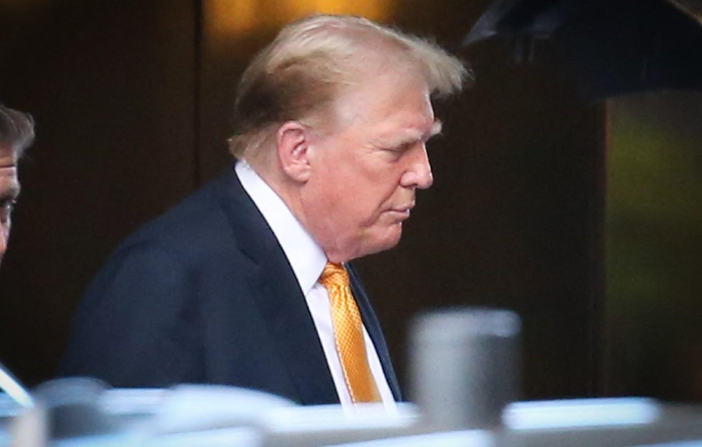 Donald Trump Mocked For Absurd Sticky Note During Hush Money Trial