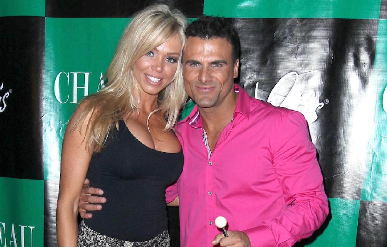 Homeless Loni Willison Huffs Paint On Streets Of Los Angeles: Photos