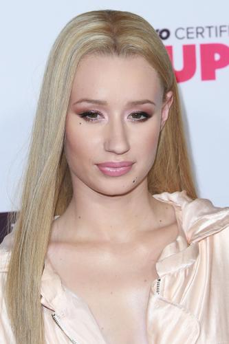 Not So Fancy! Make Up Free Iggy Azalea At LAX—See The Photos!