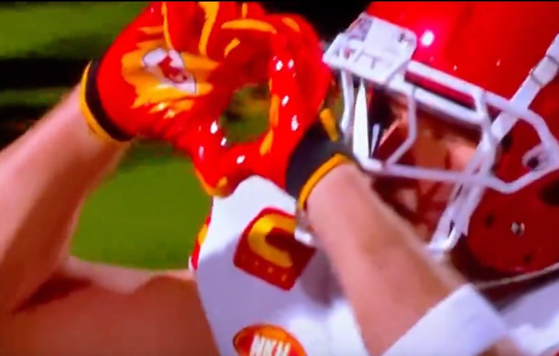 Hoda Kotb, Jenna Bush Hager Gush Over Travis Kelce's Heart To Taylor