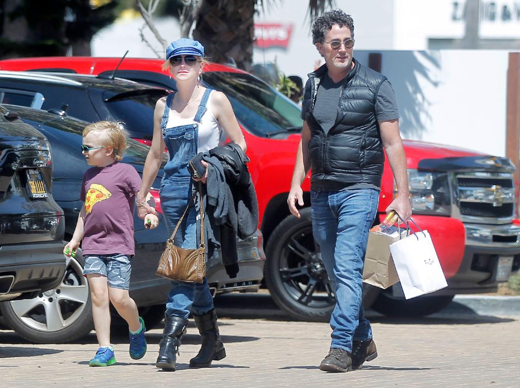Anna Faris Reveals Why She & Michael Barrett Eloped