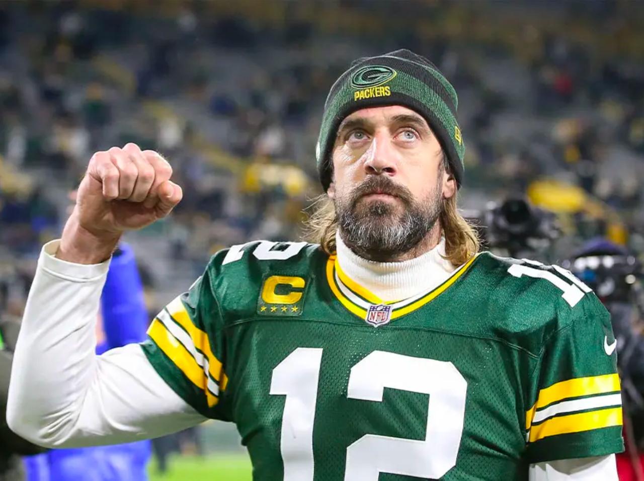 Aaron Rodgers Trolls Travis Kelce After Jets Lose To The Chiefs: Watch