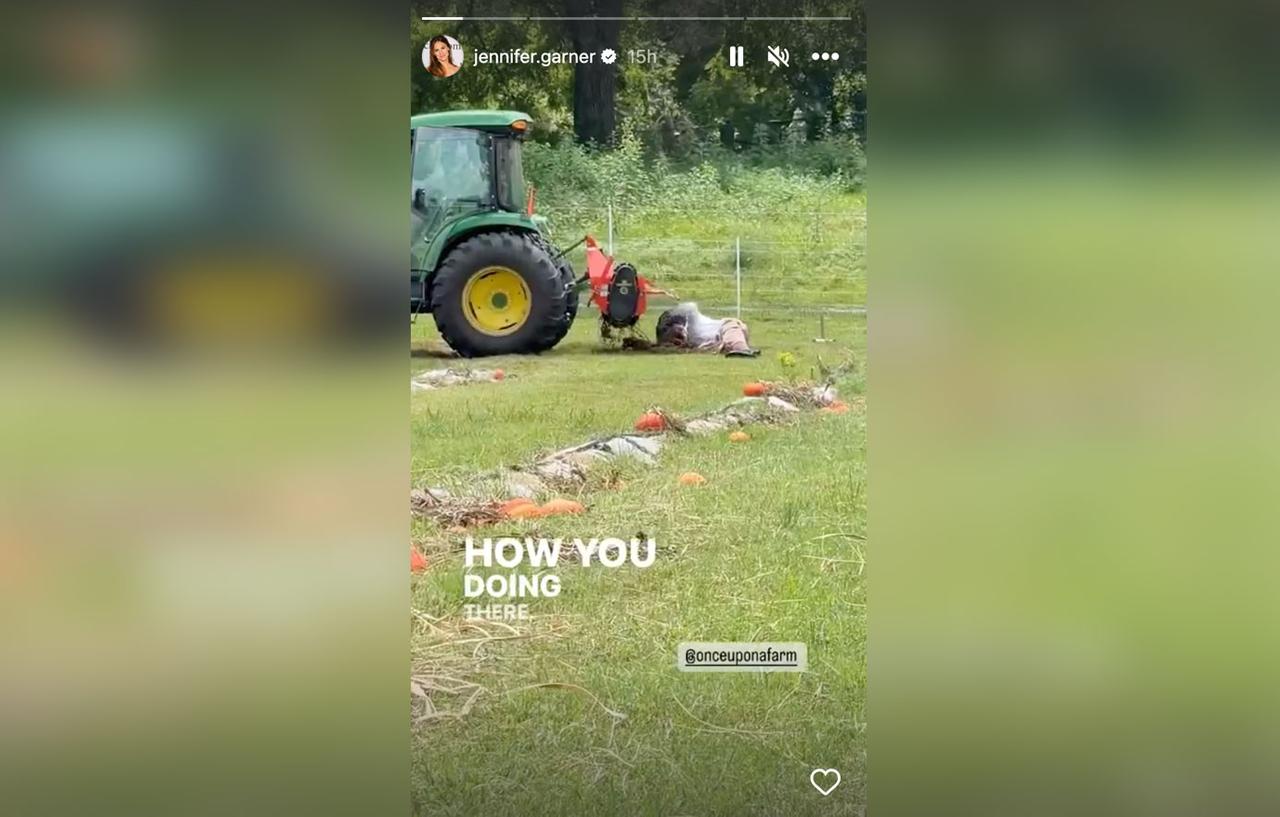 Jennifer Garner Celebrates National Farmers Day With Her Uncle