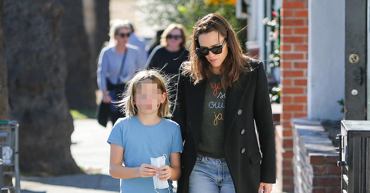 Jennifer Garner & Samuel Take Walk Days After Ben Affleck's Wedding