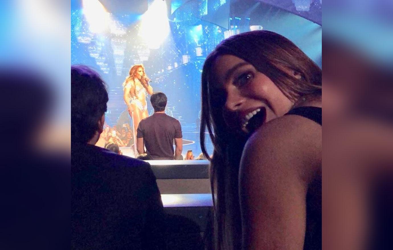 Jennifer Lopez Falls On Stage At Las Vegas Residency Performance
