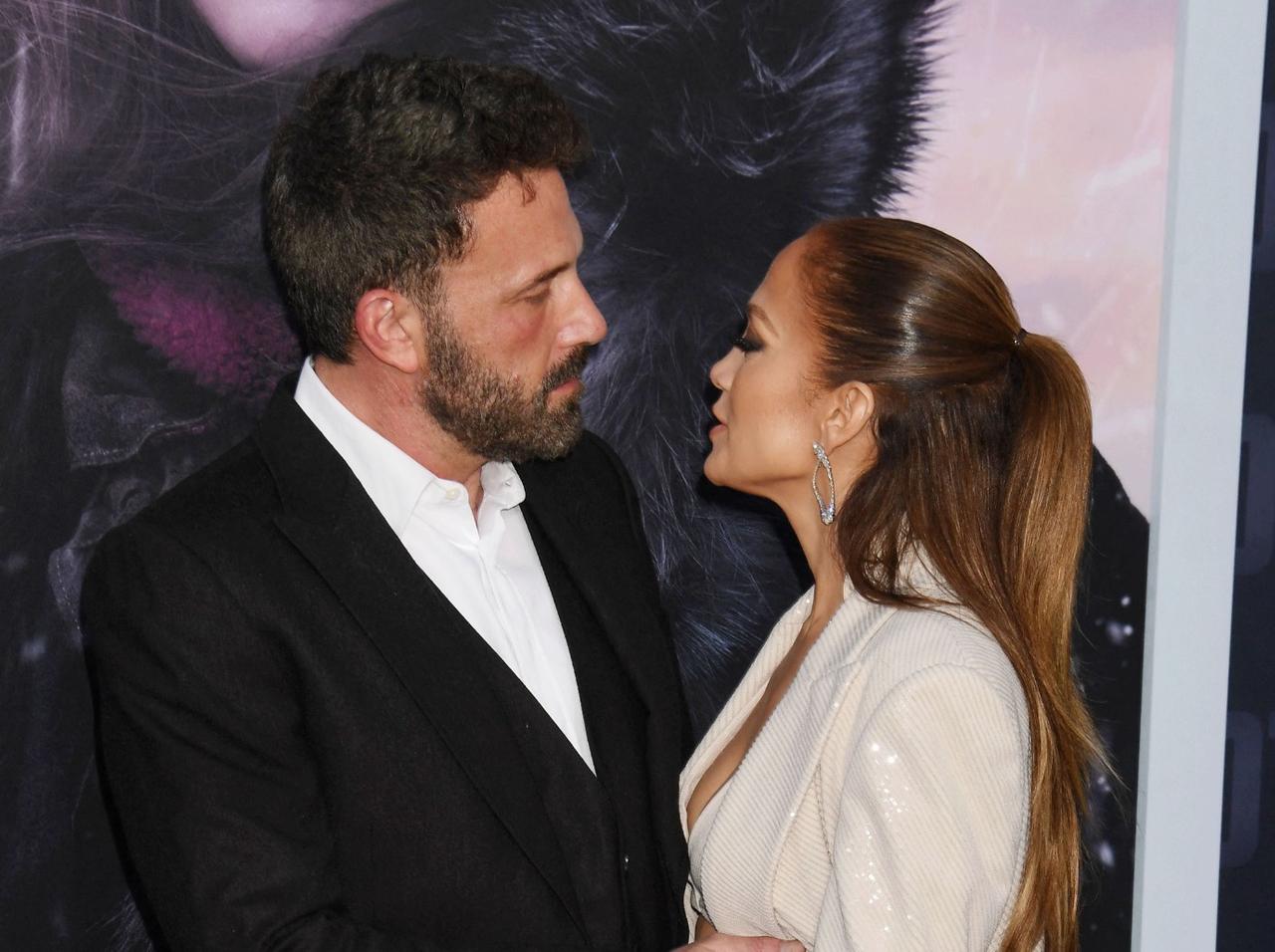 What Were Ben Affleck, Jennifer Lopez Arguing About At Movie Premiere?