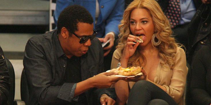 Diet Disaster! Beyoncé's Indulging In Booze & Junk Food Due To Marriage ...