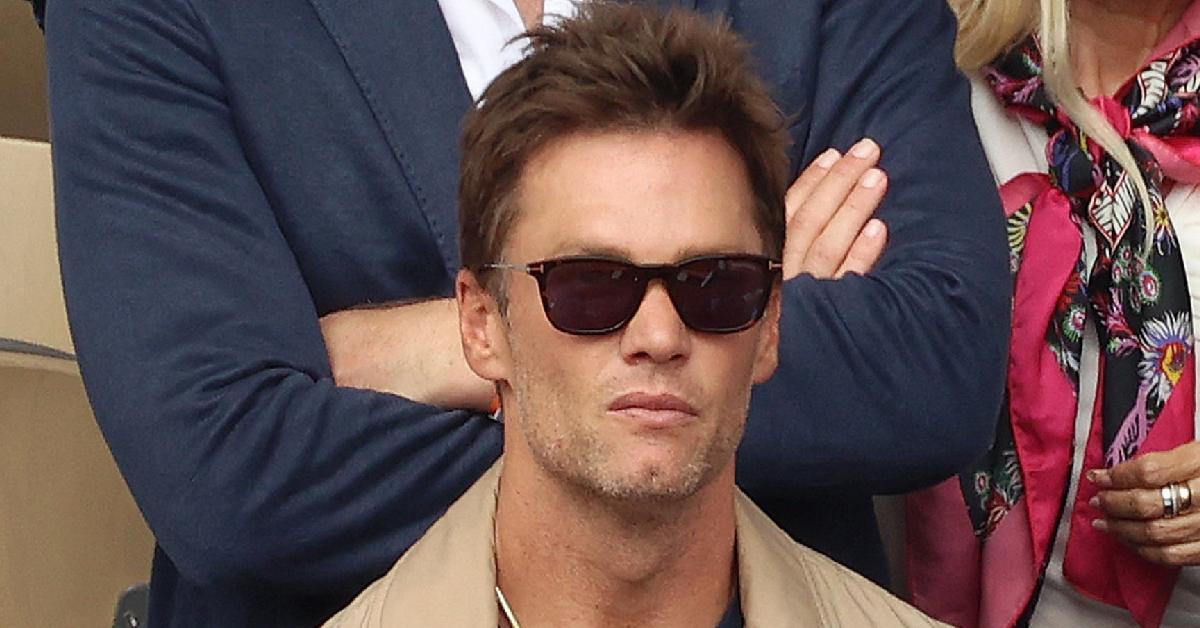 Tom Brady Flaunts Pool In Backyard Of $17 Million Miami Mansion: Photo