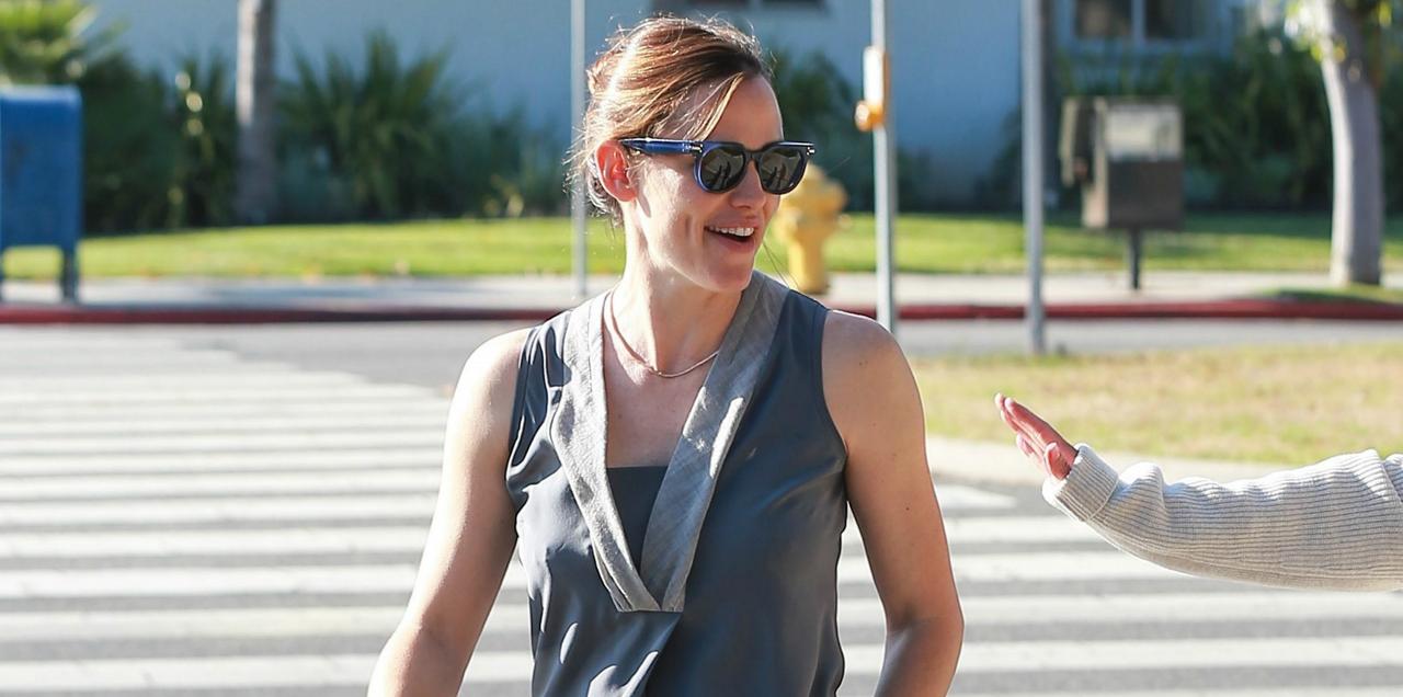 Jennifer Garner's Toned Arms Will Make You Want To Go To The Gym