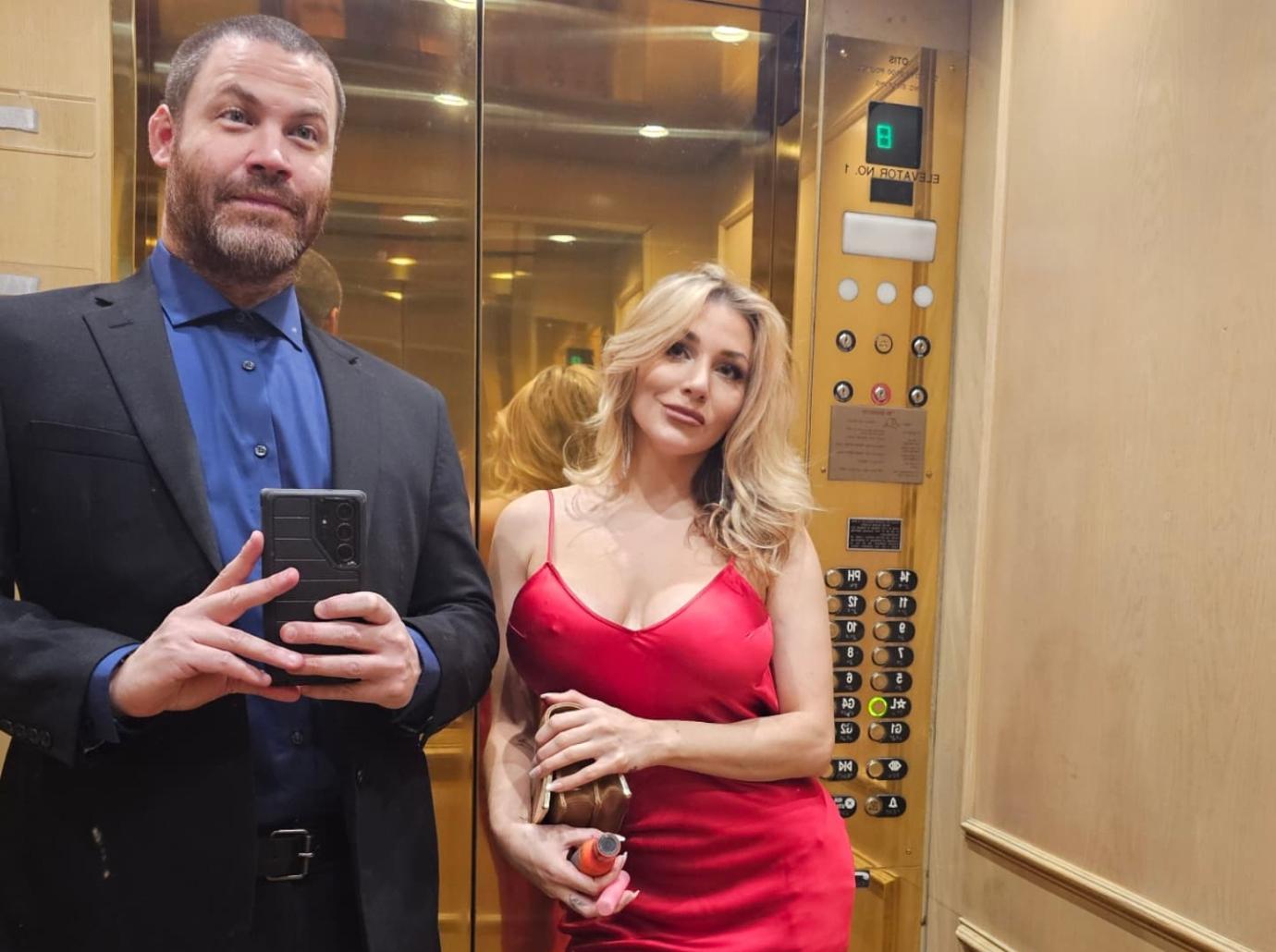 Courtney Stodden Marries Fiance Jared Safier In 'Last-Minute' Wedding