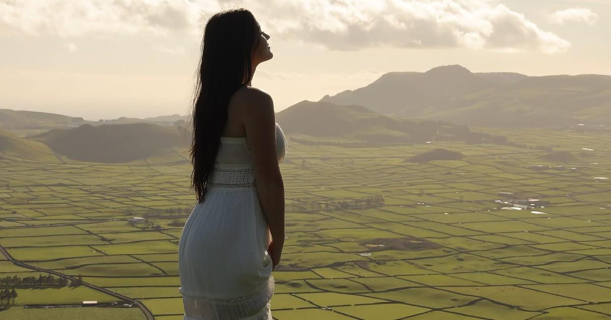 YouTuber Kira Shannon Reveals Daily Routine