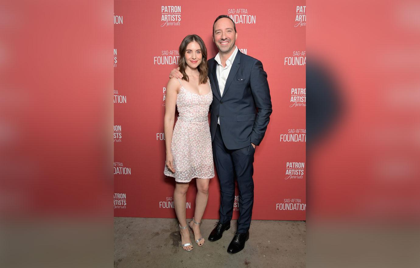 Ryan Gosling & Allison Brie Hit Up The 'Patron Of The Artist's Awards