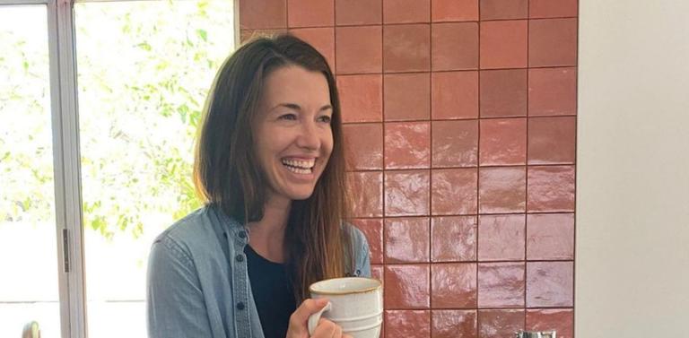 Parvati Shallow Reveals On Instagram She's 'Queer' & Dating Mae Martin