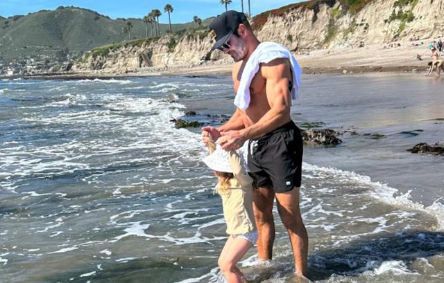 Zac Efron Sends Pulses Racing As He Cuddles With Little Sister: Photos