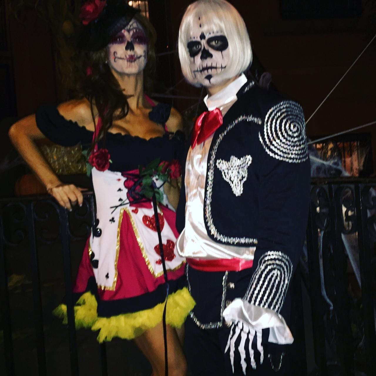 Bloomberg TV Host Stephanie Ruhle ‘Ruhles’ Halloween In New York City!