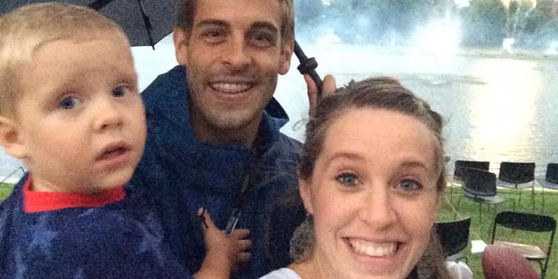 Jill Duggar Shocks Fans With New Nose Piercing & Leg Exposing Photo