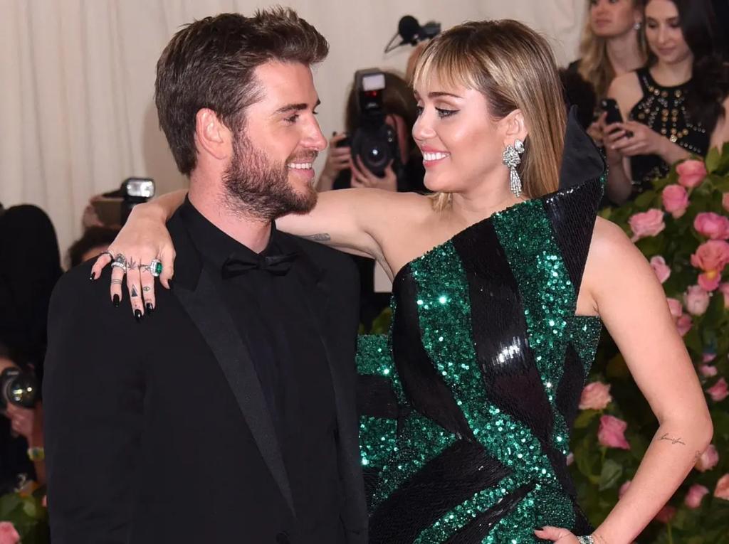 Noah Cyrus Unfazed After 'Liking' Miley's Ex Liam Hemsworth's Selfie