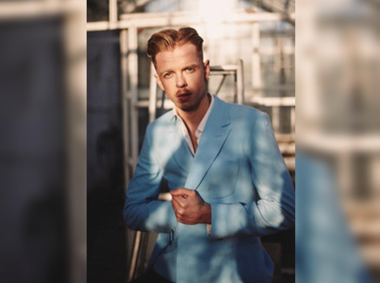 Jamie Hannah Premieres New Music Video 'Flowers'