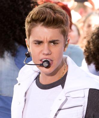 Justin Bieber Graduates High School, Hangs Up On 'Mojo in the Morning ...