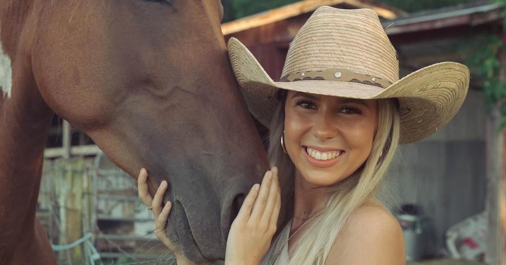 Viral 'Hawk Tuah' Girl Haliey Welch Offered $600 To Spit In A Jar