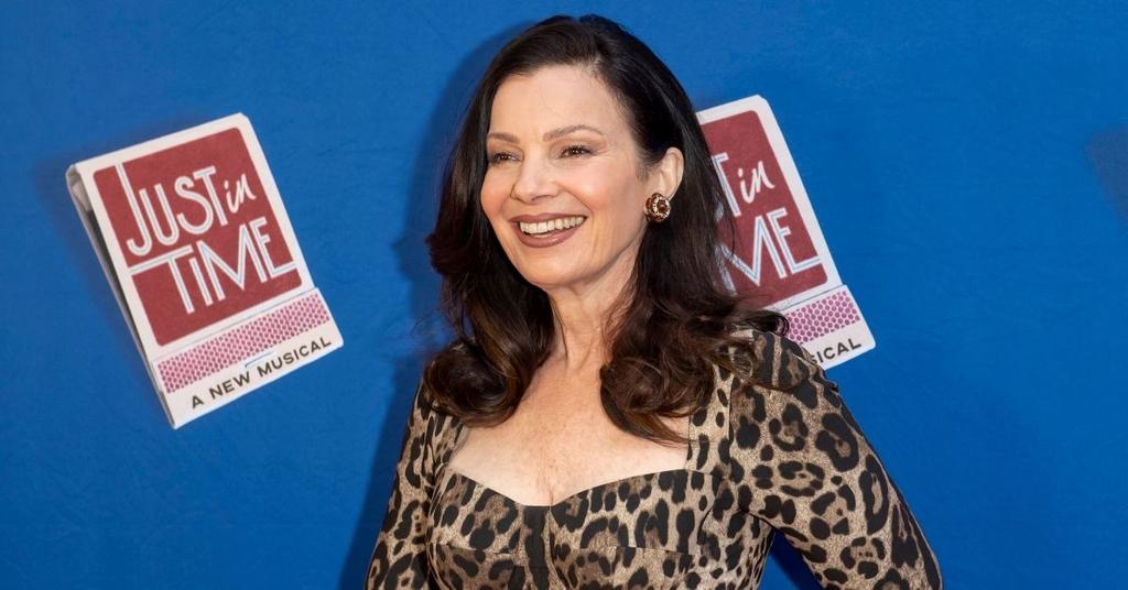 Fran Drescher Reunites With 'The Nanny' Cast During Theater Night
