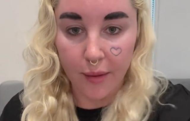 Amanda Bynes Now 'Rocking Extensions' After 'Wearing Wigs'