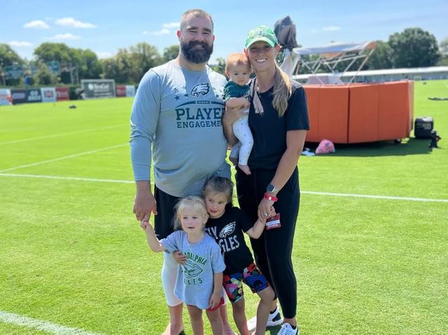 Taylor Swift Meets Travis Kelce's 3 Nieces During Easter Celebration