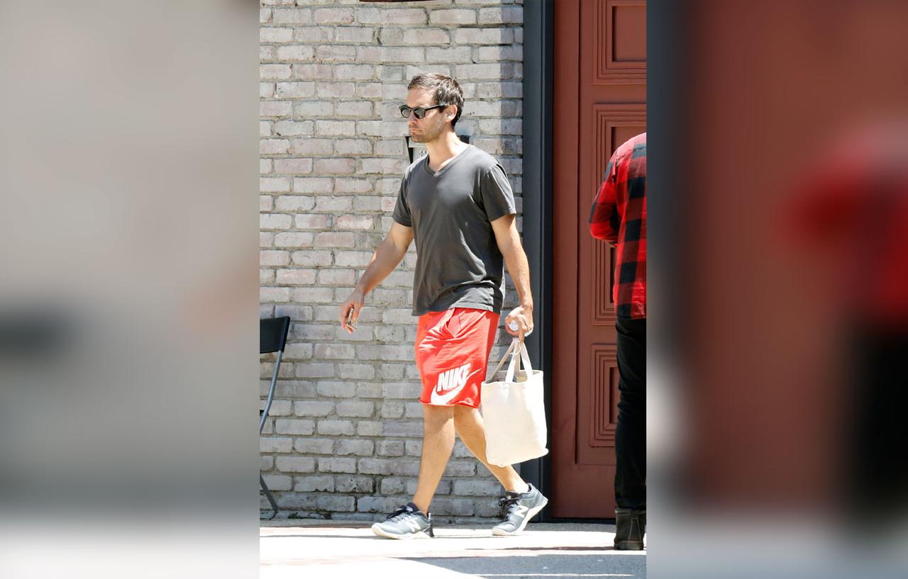 [PICS] Hollywood’s Hottest Dads (Hugh Jackman!) Celebrate Father’s Day